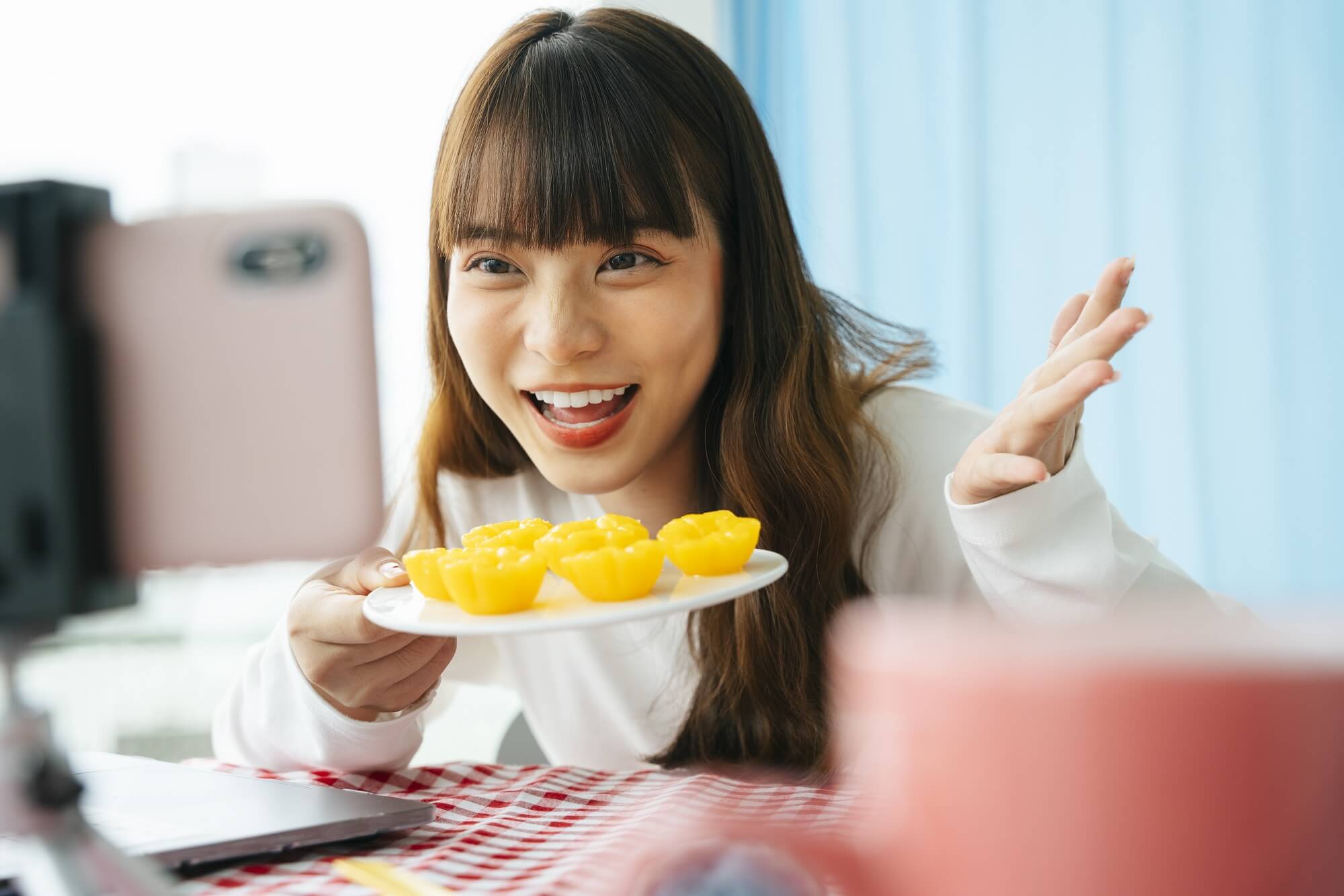 The Emergence of Digital Food Demos During COVID-19 - Food Distribution Guy